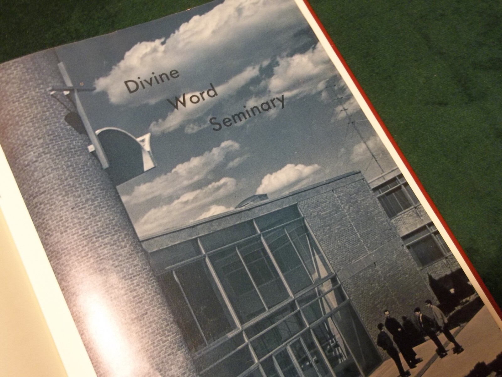 1964 " APOSTLE " Divine Word Seminary Yearbook w/certificate-Perrysburg ...