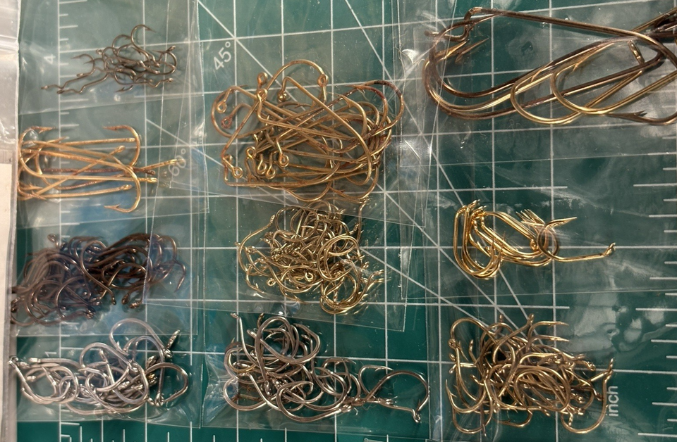 Big Lot Of 300+ Bait & Fly Tying Fishing Hooks Collection Of Sizes ...