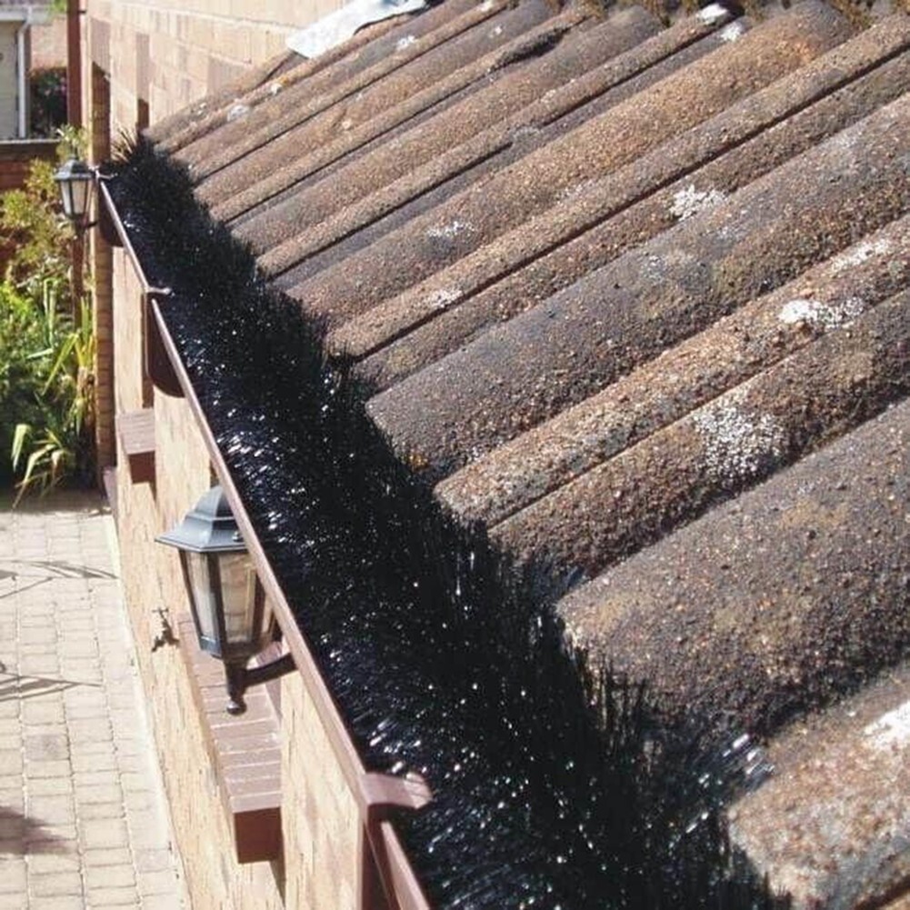 Ensure Smooth Water Flow with Gutter Guard Brush Leaf Filter 4m Length ...