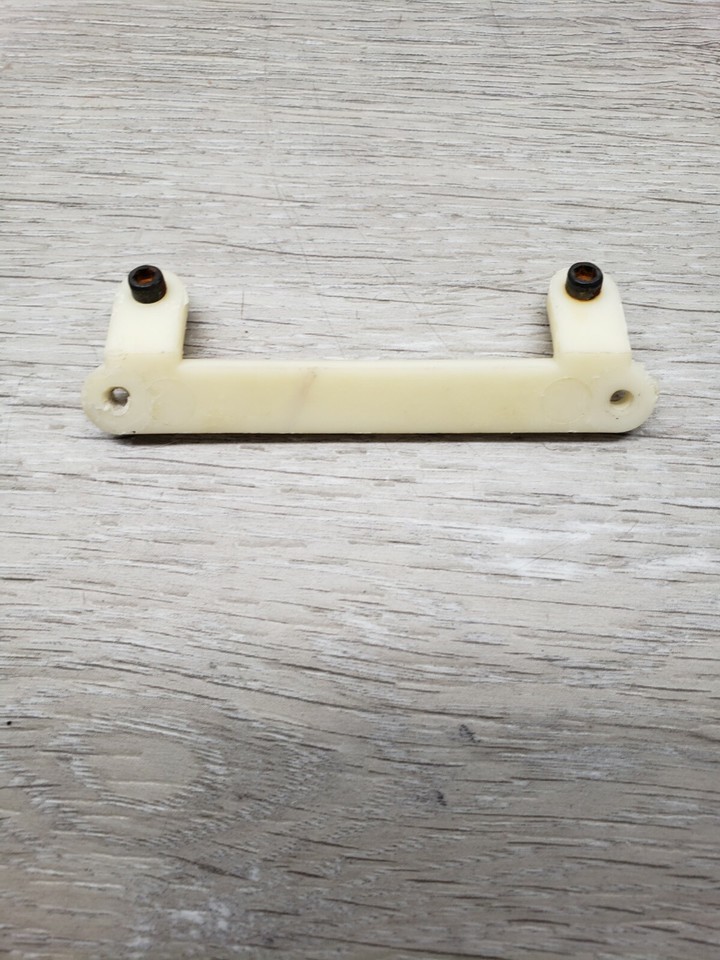 Team Associated RC10GT RC10T Front Body Mount Brace 7318 White | eBay