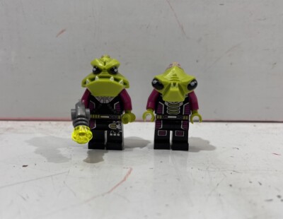 LEGO Space Conquest Minifigure LOT of 2 - Alien Pilot/Trooper 853301 ...