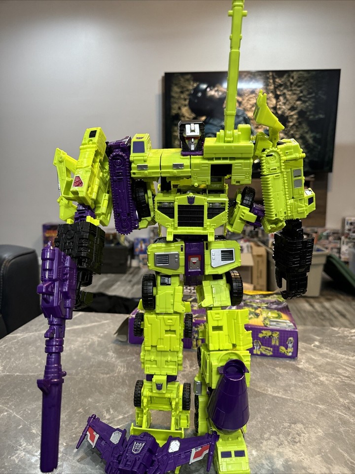Hasbro Transformer Combiner Wars Devastator Action Figure Used As Is ...