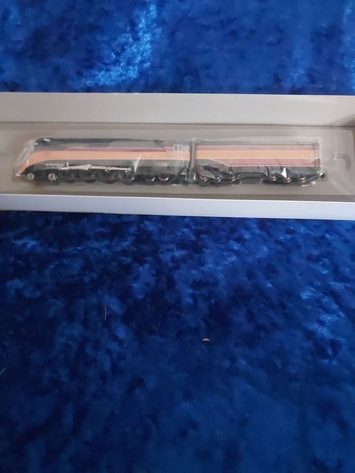 KATO N-Scale 126-0301 GS-4 SOUTHERN PACIFIC SP Lines #4454 Loco And Car ...