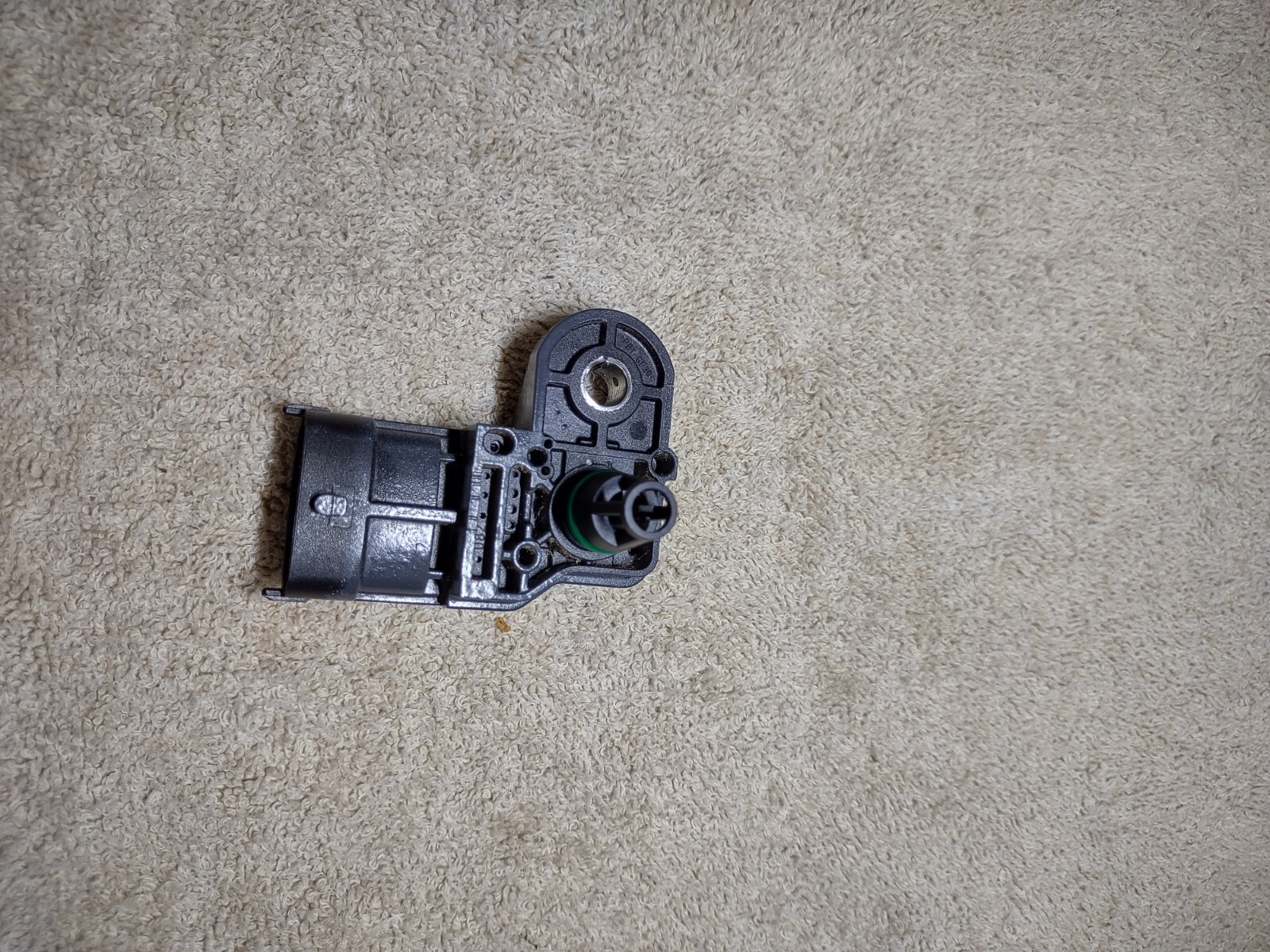 Kubota V2403 Boost Pressure Sensor 1j803-59670 Mx5200 Mx5800 L5460 ...