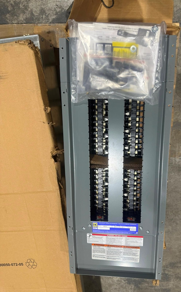 NEW SQUARE D NQ442L2C Panelboard Interior 225 Amp Main Lug 342 CircuiT ...