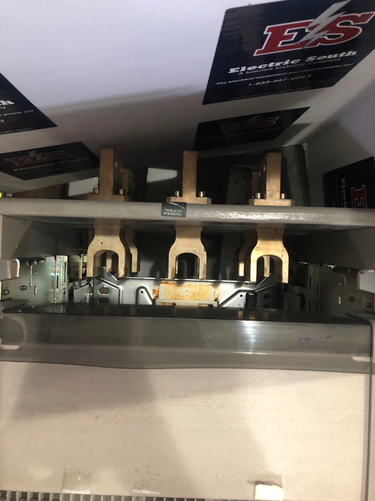 Square D Masterpact Breaker Cradle Chasis 800 Amp CWAVV9AXCABXXXFXX | eBay