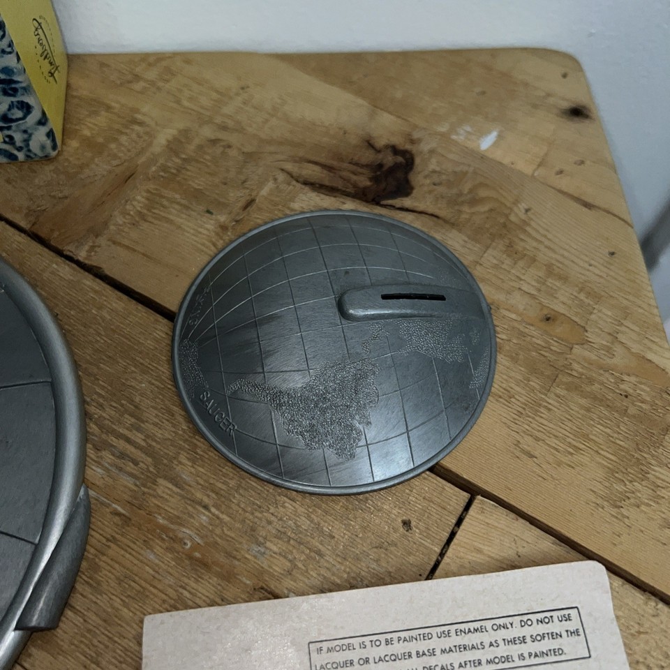 1954 FLYING SAUCER MODEL KIT Paul Lindberg #517 UFO Plan 9 From Outer ...