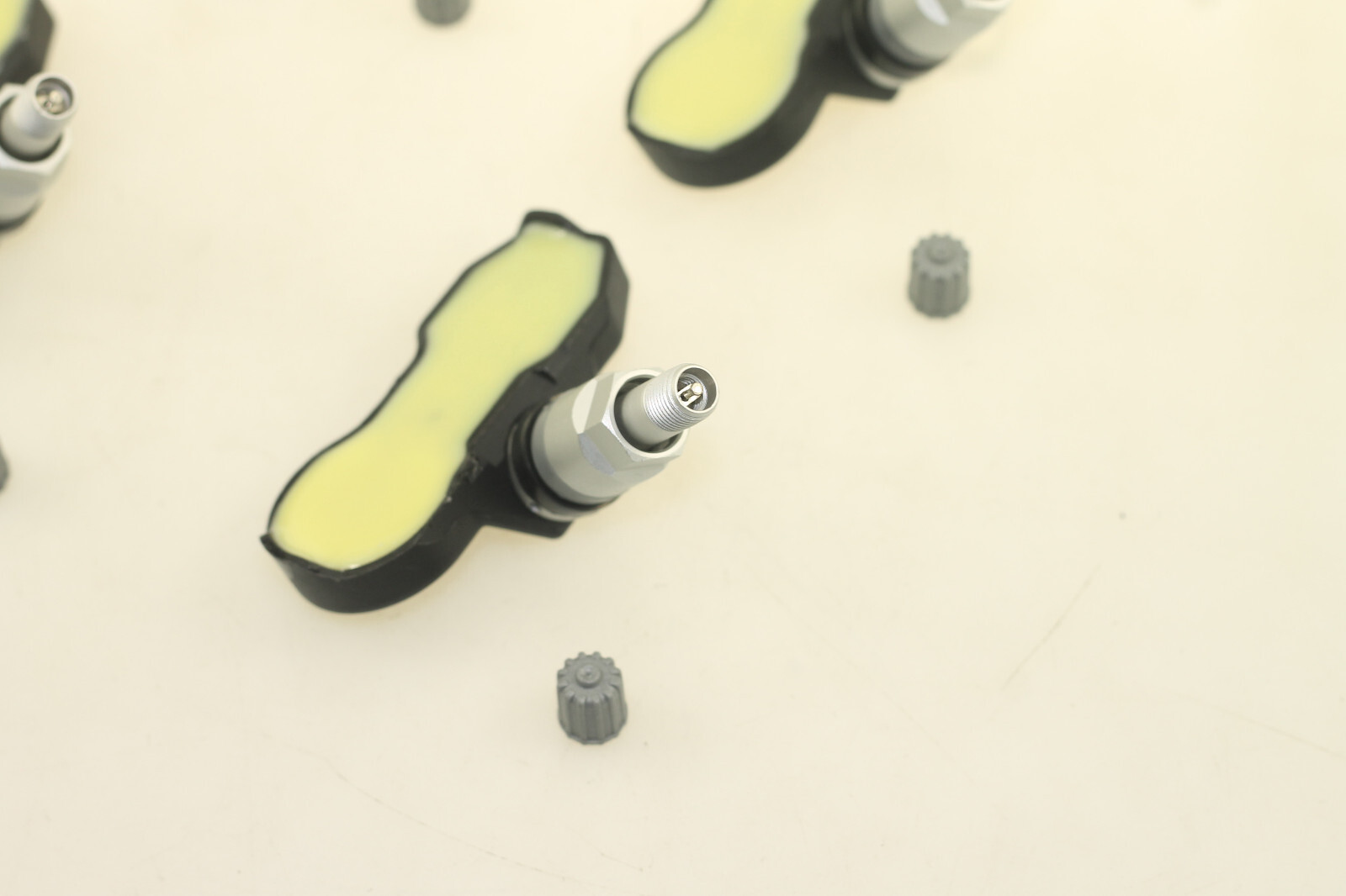 4Pcs Tire Pressure Sensor TPMS For BMW E82 E90 E60 E66 E70 X3 X5 X6 Z4 ...