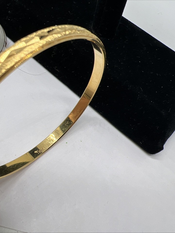 Beautiful Vintage Crown Trifari Gold Tone Bangle 7.5” Bracelet 8052 | eBay