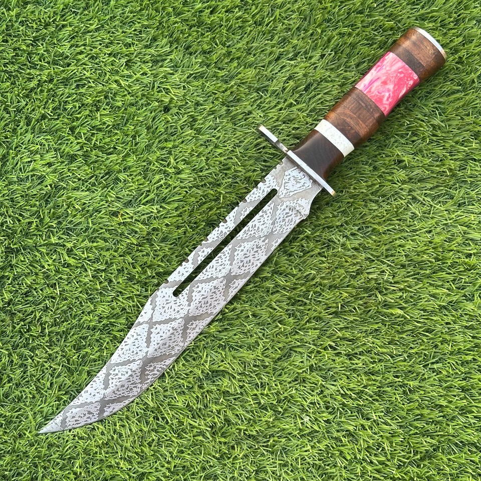 Custom Handmade J2 Steel Bowie Hunting Knife - Timber Rattler KNIFE SN ...