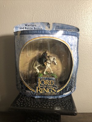 The Lord of the Rings Armies of Middle-Earth - Merry in Rohan Armor on ...