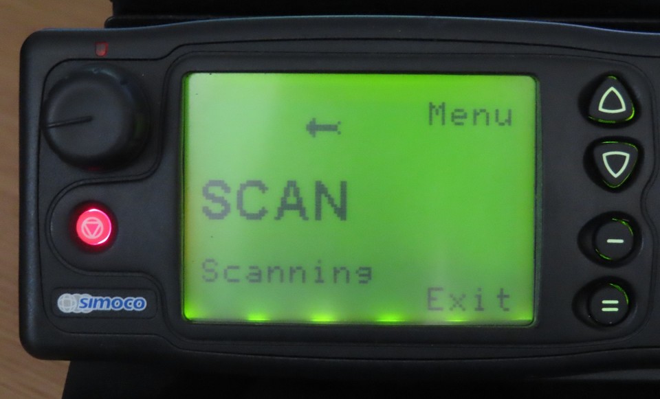 Simoco SRM9030 + TSX2000 Desk Top PSU, E0 band, 66-88Mhz, Programmed on ...