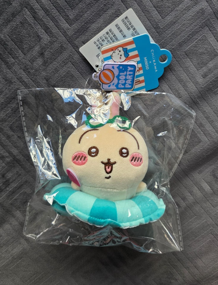 ORIGINAL MINISO x POOL PARTY Chiikawa - Usagi Mini Plush Keychain Charm ...