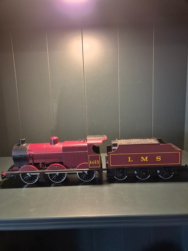 AP, O gauge LIMA 6534 class 4F 0-6-0 loco + tender LMS 4683 VERY TATTY ...
