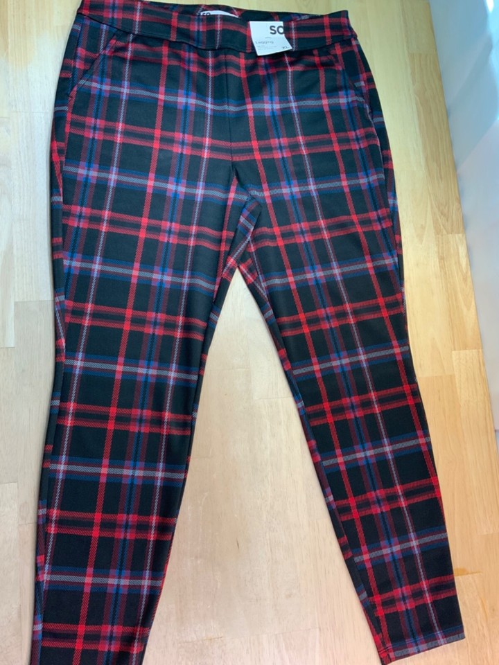 New Junior’s SO High Rise Leggings in Plaid with Pockets—Nice Looking ...