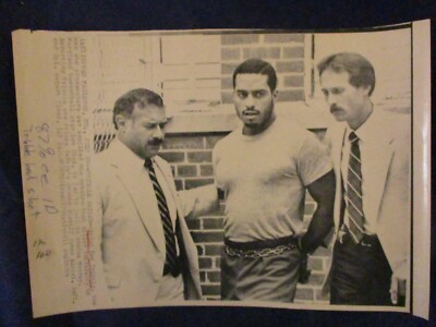 1986 Brian Lee Tribble murder suspect MD jail escort Vintage Wire Press ...