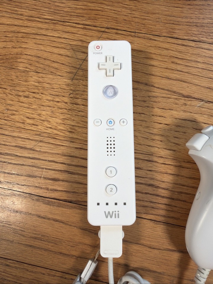 Official Nintendo Wii Remote Wiimote Controller White RVL-003 & Nunchuk ...
