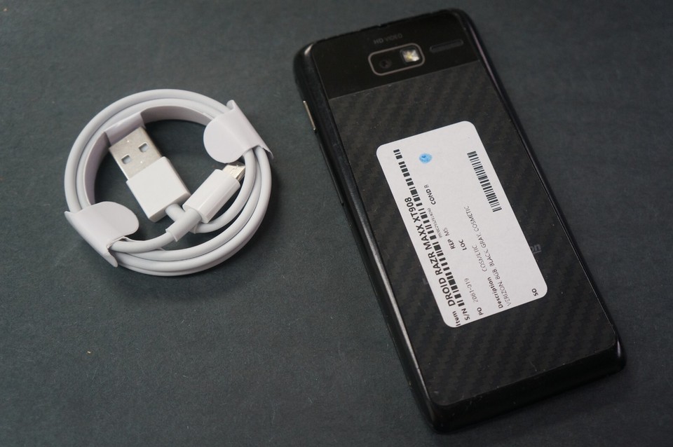 Motorola Droid RAZR M XT907 8GB Black (Verizon Unlocked) FREE BUNDLE ...