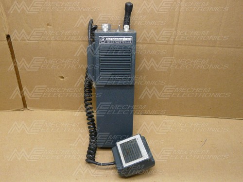 Motorola H34FFN1100D HT220 Omni UHF 403 - 430 MHz with Speaker ...