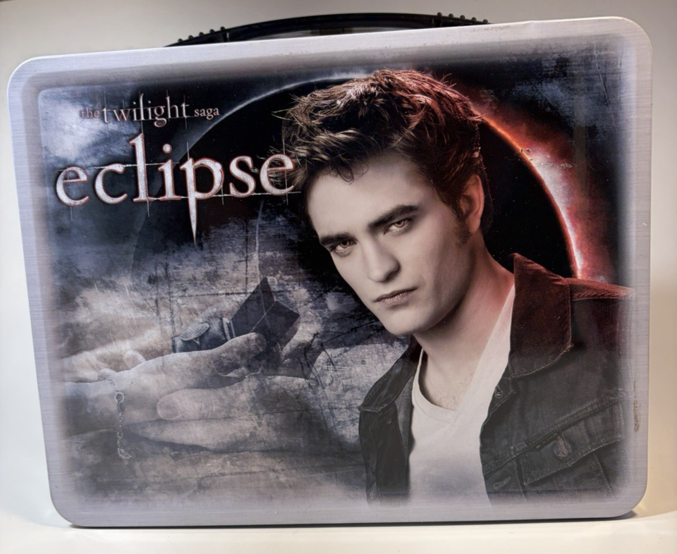 THE TWILIGHT SAGA ECLIPSE METAL LUNCH BOX WITH MATCHING THERMOS Rare | eBay