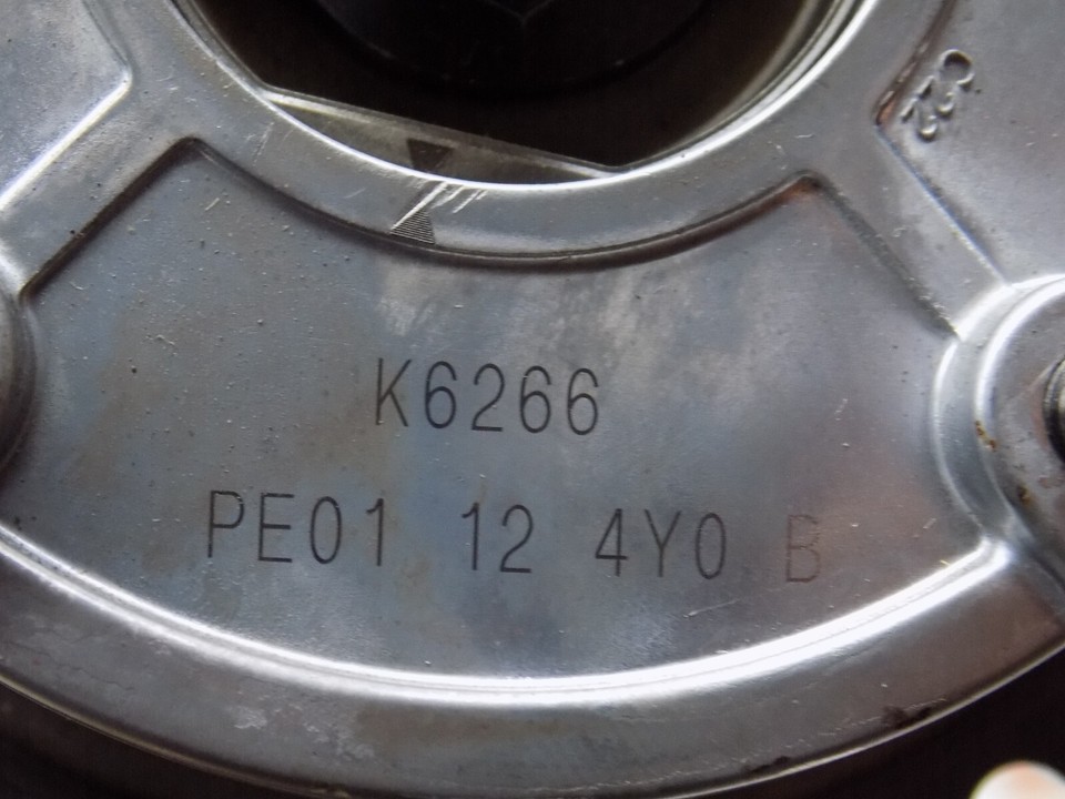 2014-2018 MAZDA 3 ENGINE EXHAUST CAMSHAFT W/ SPROCKET PY01-12-440 OEM ...