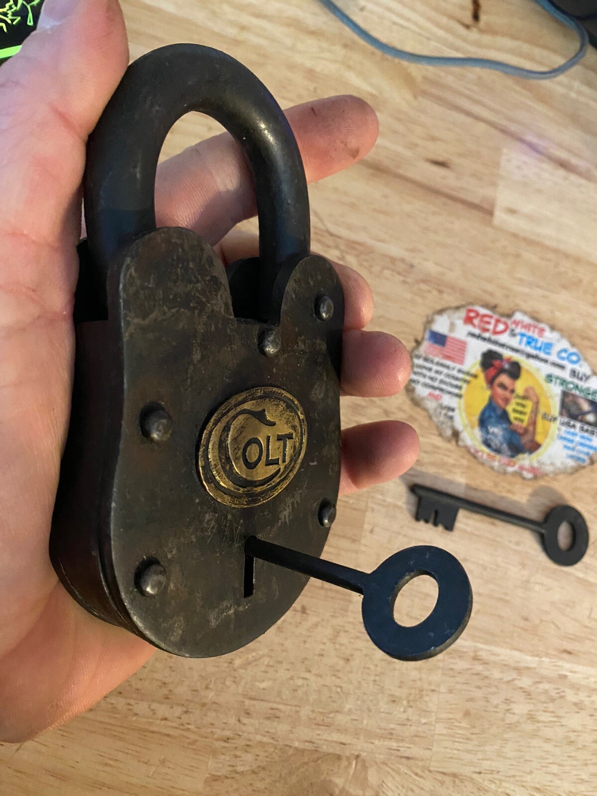 Colt Rifles Padlock Lock Key Set Patina Western Collector Winchester 2 ...