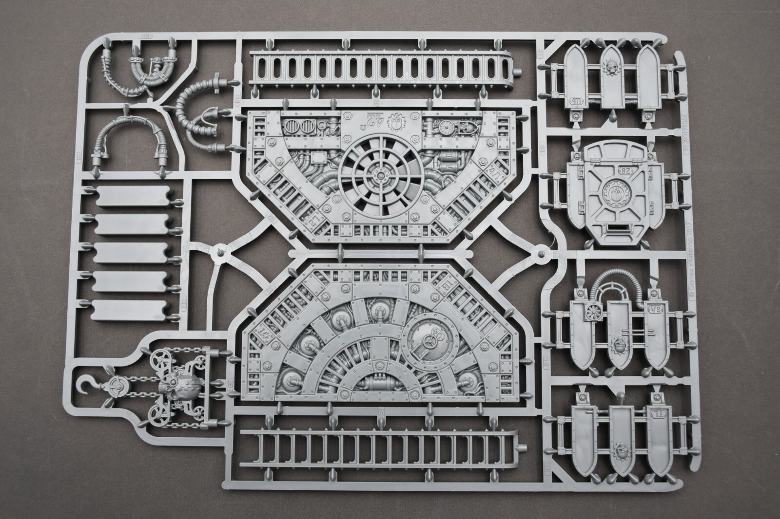 Warhammer 40k Terrain Curved Platform Ferratonic Furnace Sector ...