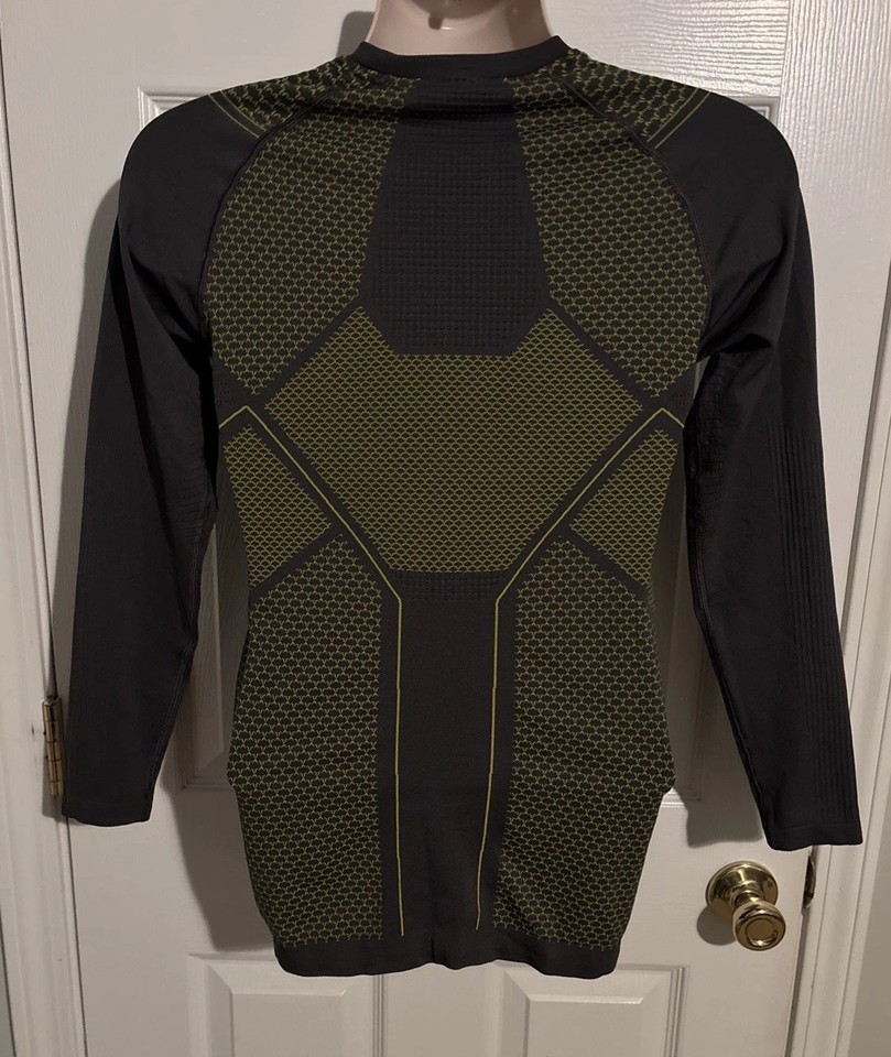 GymShark Onyx V4 Green/Grey Size Small Long Sleeve Compression Shirt | eBay