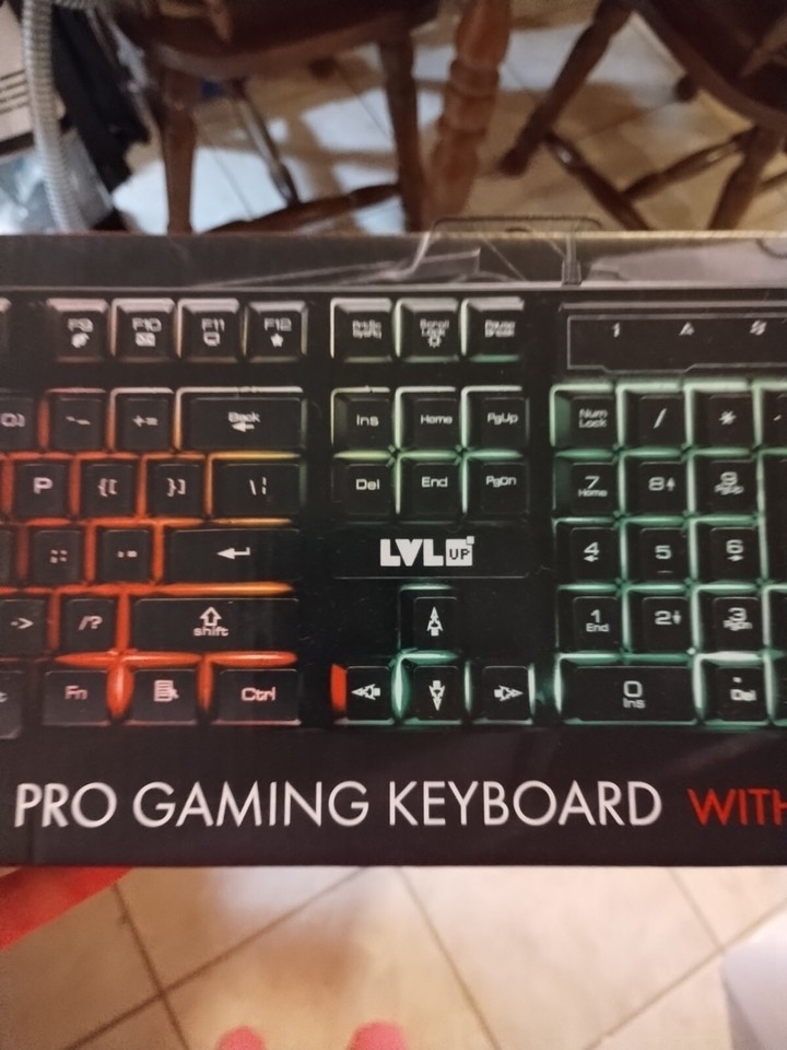 Lvlup Pro Gaming Keyboard w/ Multicolor LED Keys Factory SEALED # ...