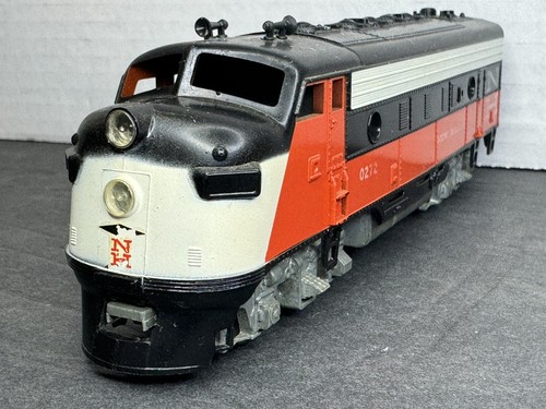 HO Scale New Haven F7 Diesel Power Locomotive #0272 | eBay