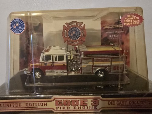 CODE 3 Collectibles Orange County FLORIDA Freightliner #65, #12110, NEW ...