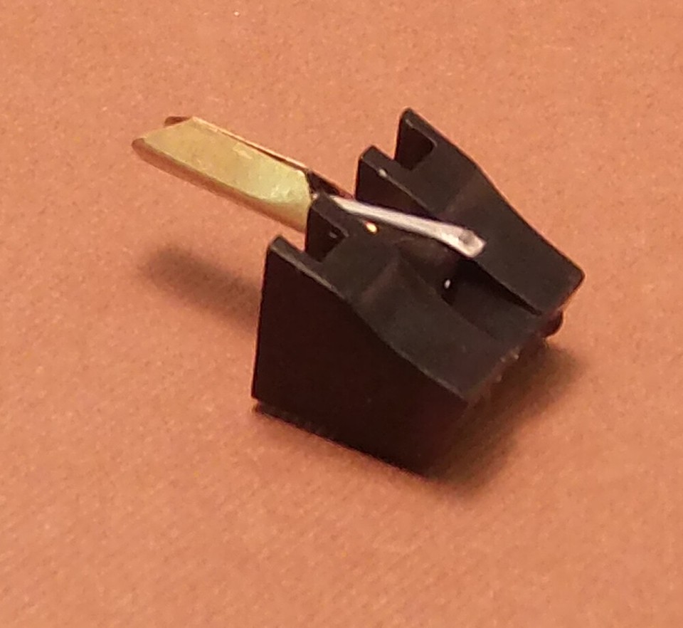 REPLACEMENT NEEDLE STYLUS FOR MOST EMPIRE 2000 CARTRIDGES PLUS 66/X ...