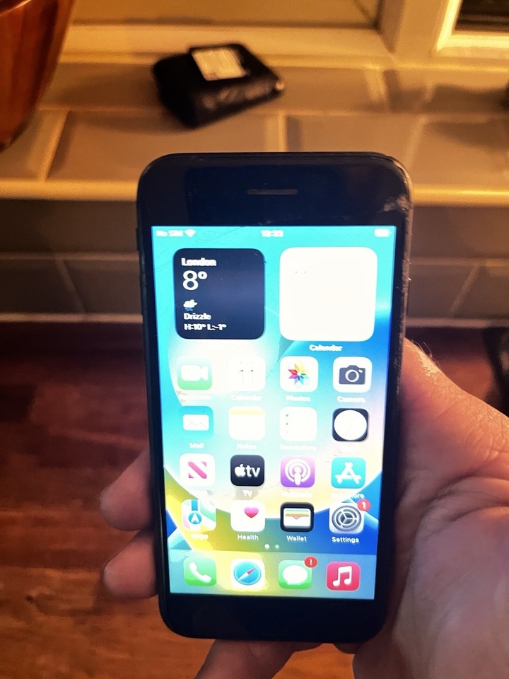 Apple iPhone 8 - 64GB - Black - Unlocked - poor condition | eBay UK