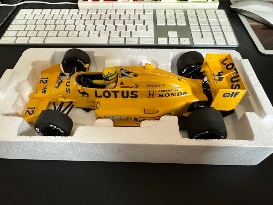 1/18 Minichamps 540871812 Camel Lotus Honda 99T Ayrton Senna 1987 ...