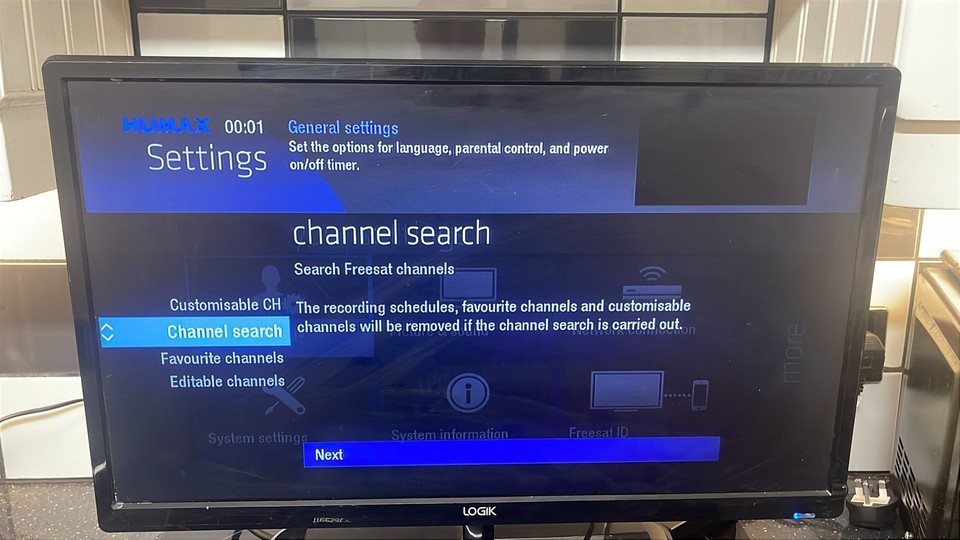 Humax HDR-1000S 500GB HD Freesat + TV Recorder with remote works ...