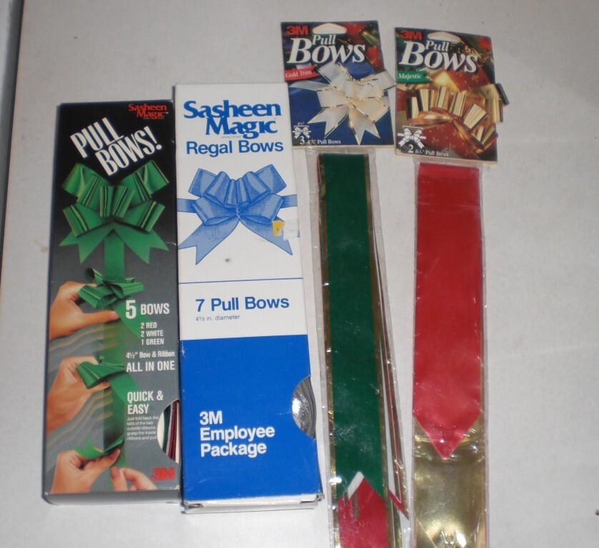 17 Vintage 3M Sasheen Magic Pull Bows 15 ea 4 1/2" D and 2 ea 6 3/4 ...