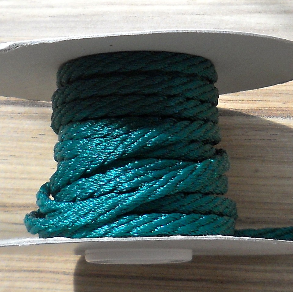 CORD BERISFORDS BARLEY TWIST ROPE 5MM x 4 METRES Gold, Black, White ...