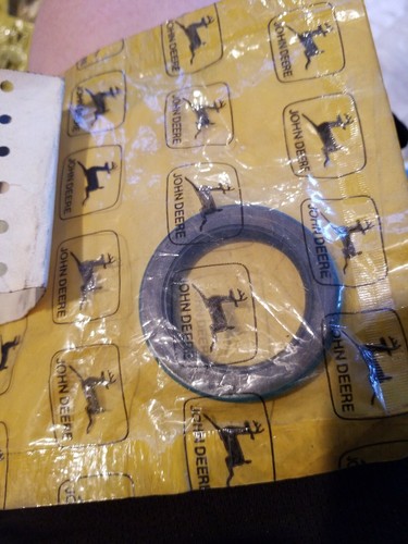 AH81622 Final Drive Pinion Seal John Deere 6620 7720 8820 9600 9610 | eBay