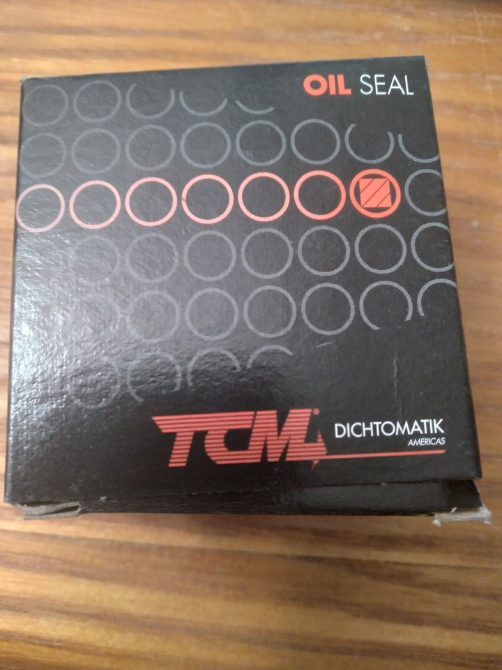 TCM 30X47X7VTC-BX FKM/Carbon Steel Oil Seal, TC Type, 1.181" x 1.850" x ...