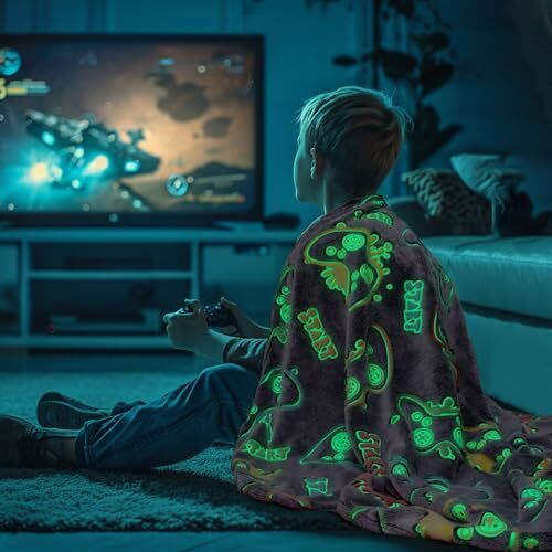 Gaming Toys Gifts for Teen Boys - Glow in The Dark Gaming Blanket Gamer ...