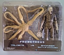 NECA Prometheus - Trilobite vs. Engineer Battle Damaged Toys R Us ...