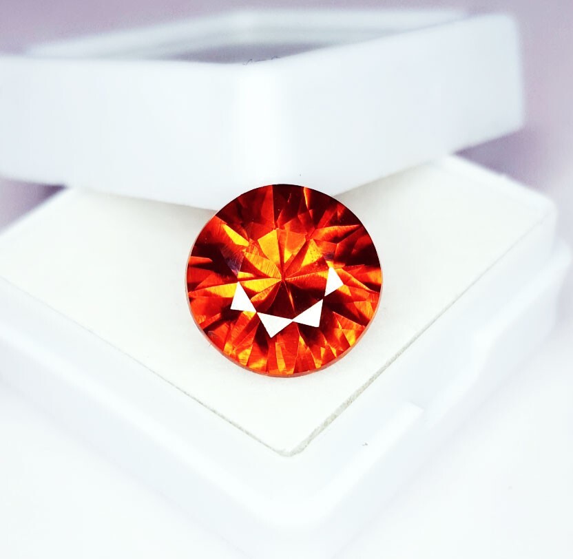 Hessonite Gomed