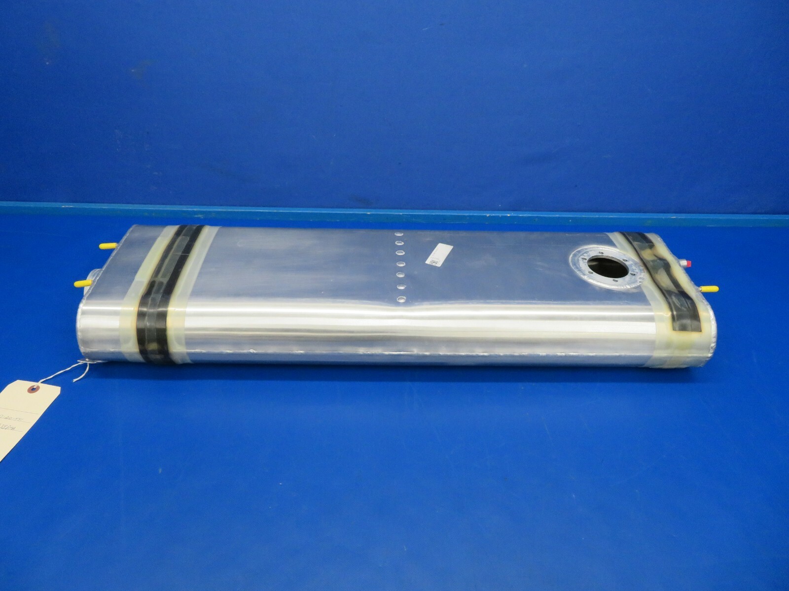 Diamond DA40-180 Auxiliary Fuel Tank RH OTBD P/N D41-2817 (0120-441) | eBay