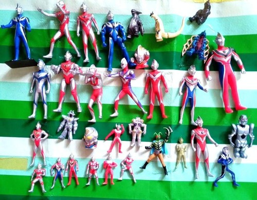Ultraman Bulk Sale Soft Vinyl Figure Monster Special Effects Hero SFX ...
