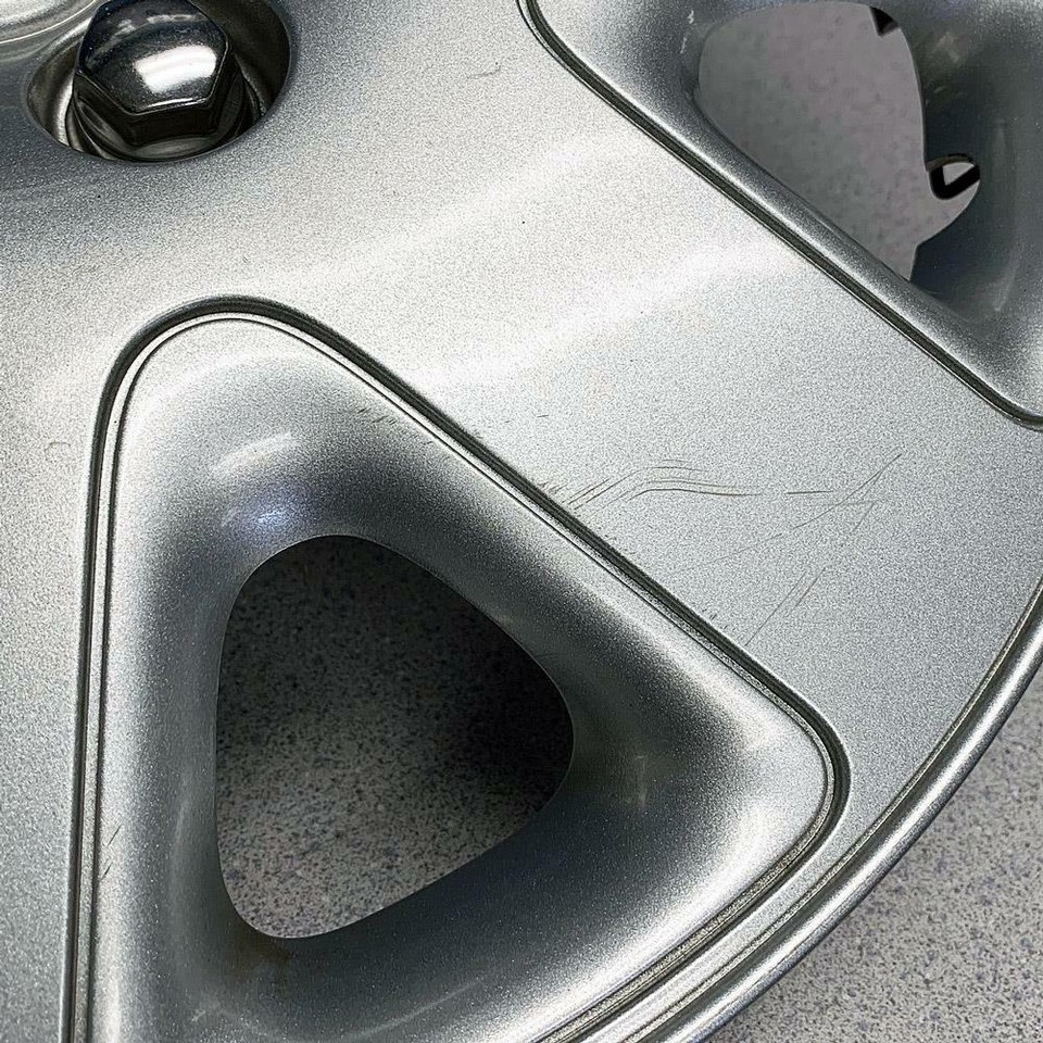 ONE 2001-2003 Dodge Stratus # 548B 15" Silver Hubcap / Wheel Cover ...