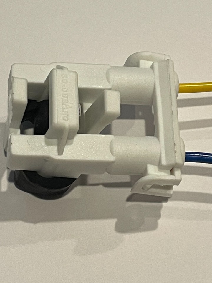 TBI Fuel Injector Pigtail Connector NEW (2) Throttle Body Injector ...