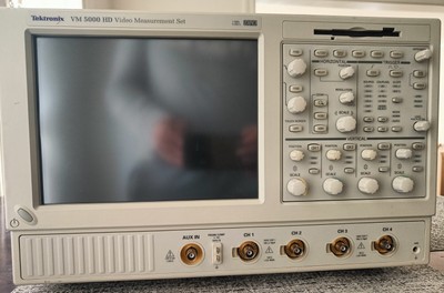 Tektronix TDS5104 VM5000 HD 1GHz 5GSa/s 4CH oscilloscope w/options. | eBay