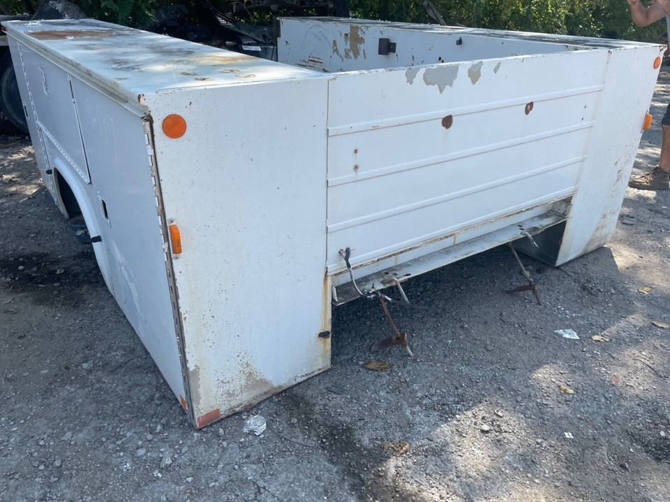 KNAPHEIDE DUALLY UTILITY SERVICE BED FOR 9FT 60" CTA PICKUP $$$SAVE ...