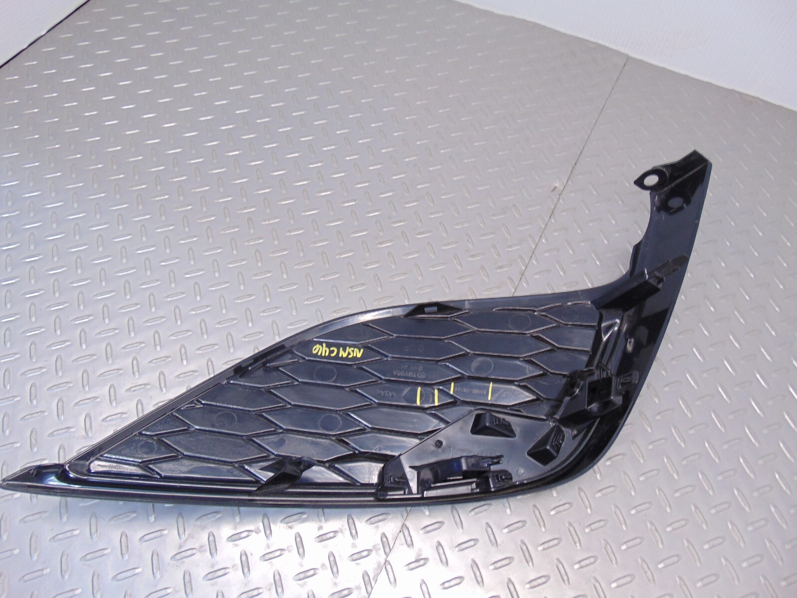 Genuine Toyota Cover Fog Lamp Left-hand 81482-06190 for sale online | eBay