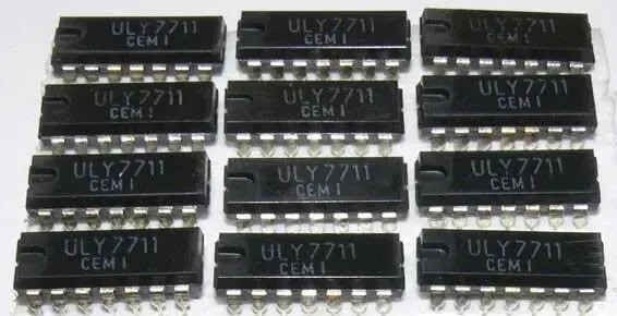 2x ULY7711 = LM711 = UA711 - Dual Comparator - Made in Poland | eBay